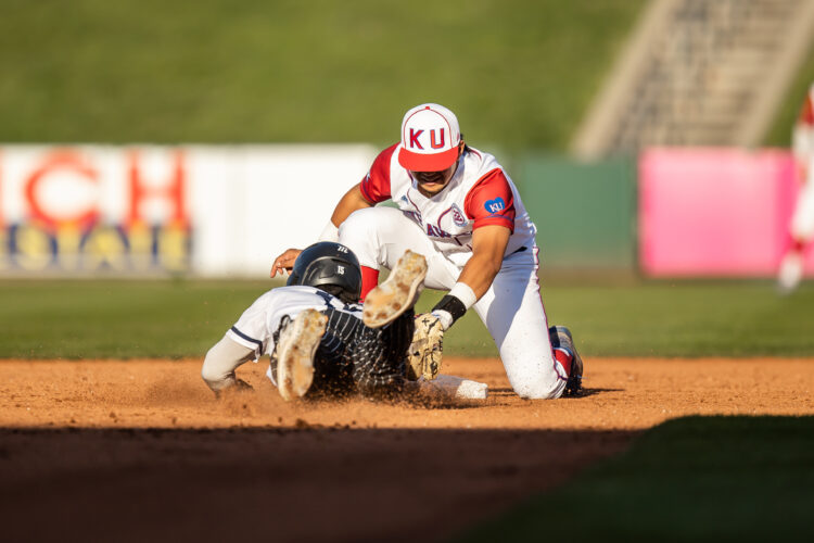 Kansas baseball tops Texas Southern 8-5 at Buck O’Neil Classic - KU Sports